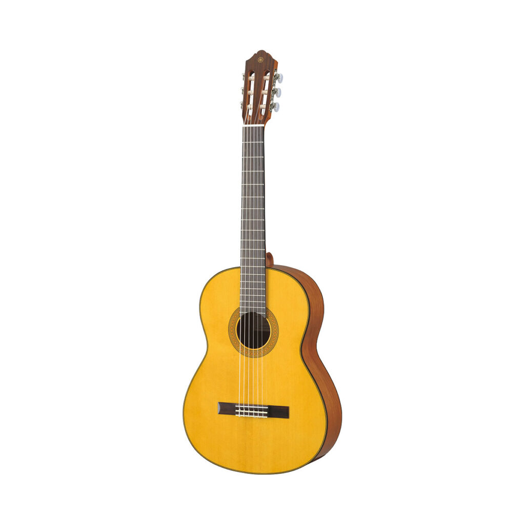Yamaha CG142S Spruce Top 4/4 Classic Guitar - Mozart Chahine
